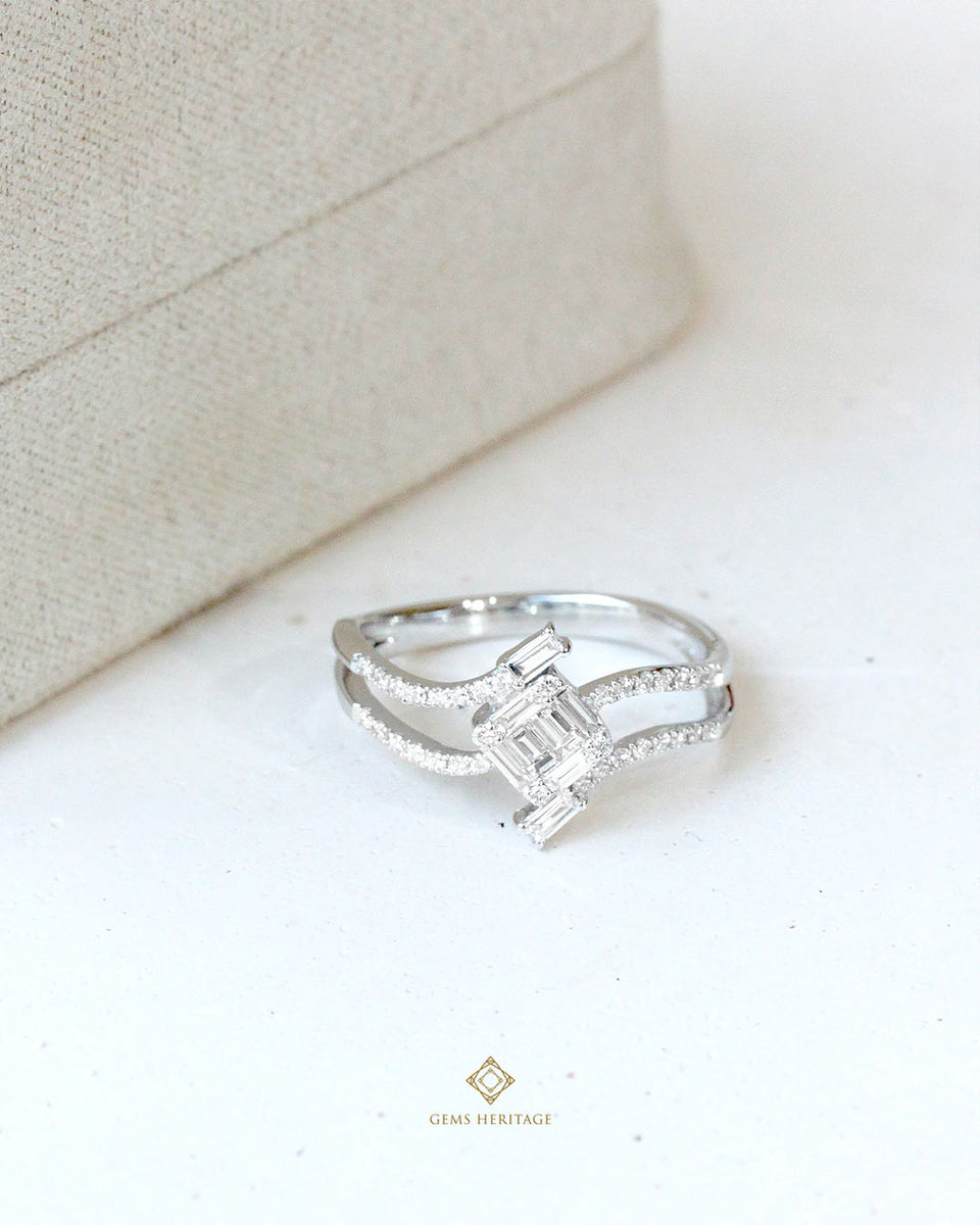 Emerald with baguette diamond ring(RWG736) – Gems Heritage